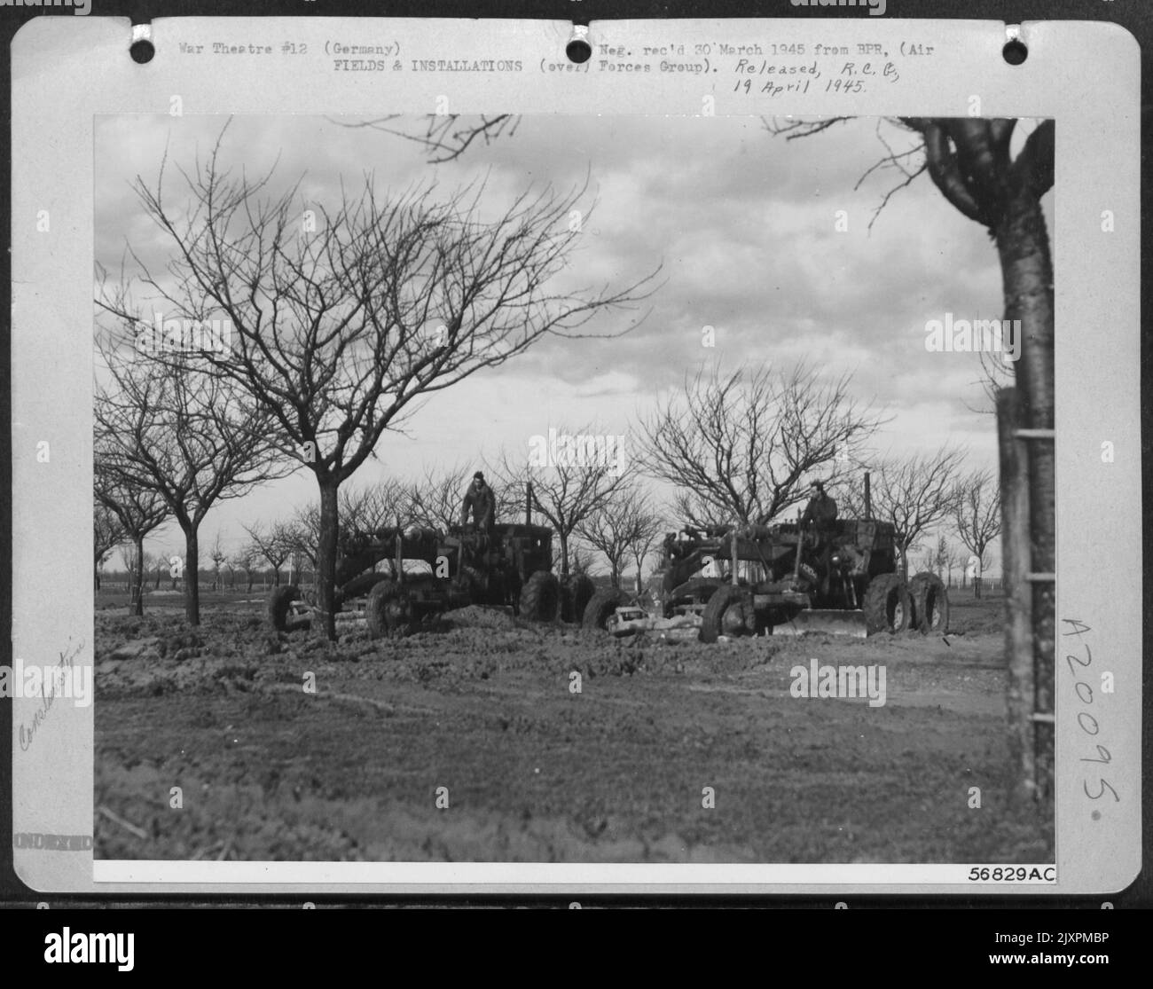 Levelling ground Black and White Stock Photos & Images - Alamy