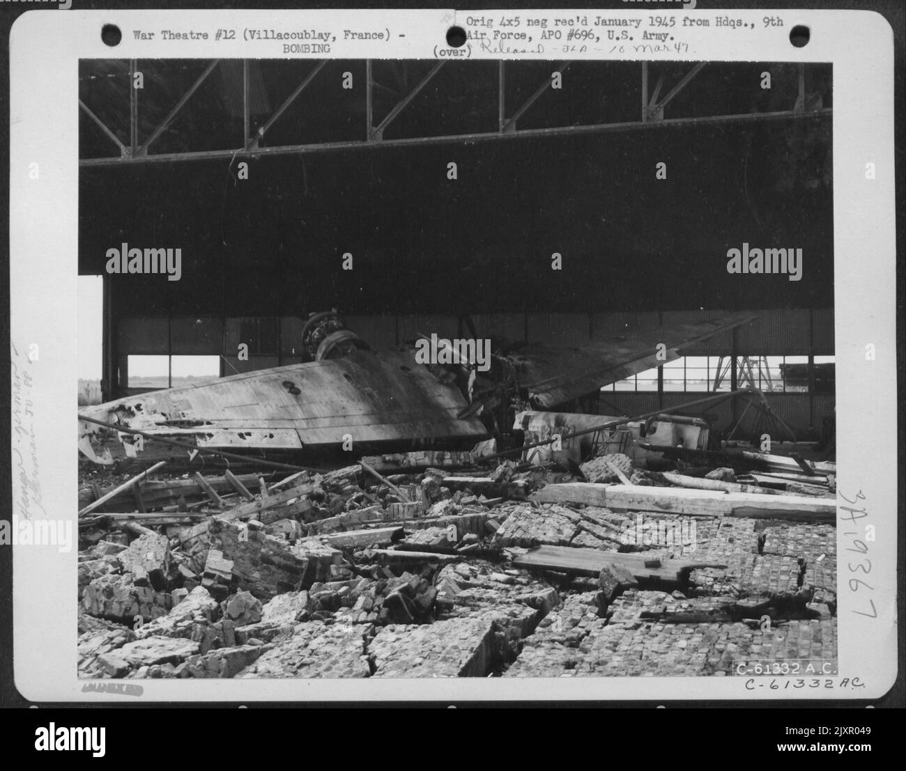 A 9Th Air Force Bomber Dropped A 500 Pound Bomb On The Left Wingtip Of ...