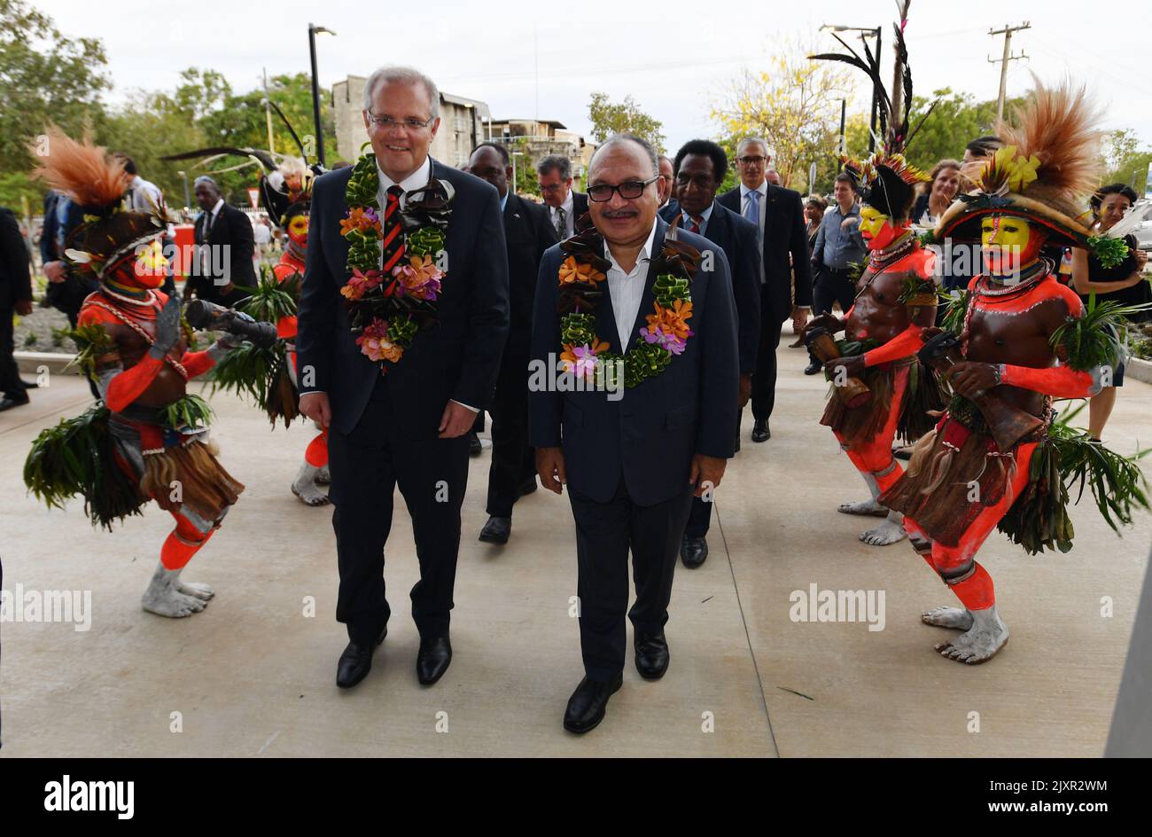 Papua New Guinea Prime Minister Peter O'Neil and Australia's Prime ...