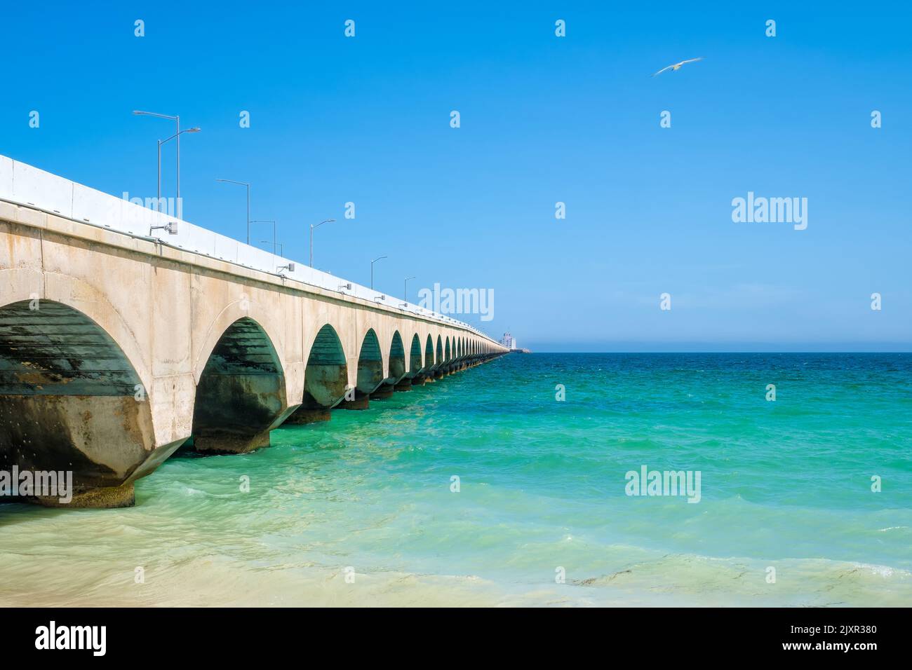 The beach and the famous pier at Progreso near Merida in Mexico Stock ...