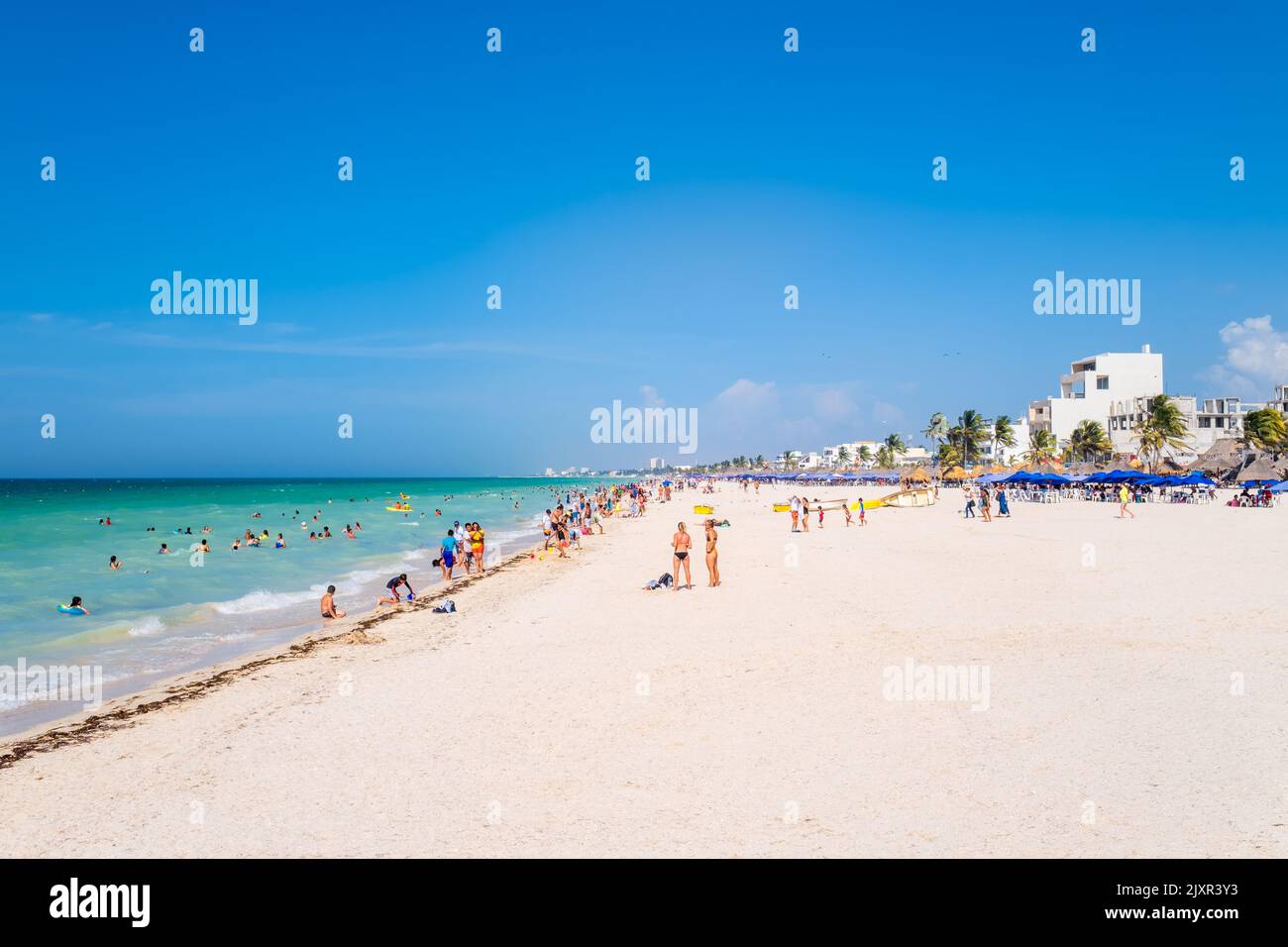 People enjoying the beach at Progreso near Merida in Mexico Stock Photo ...
