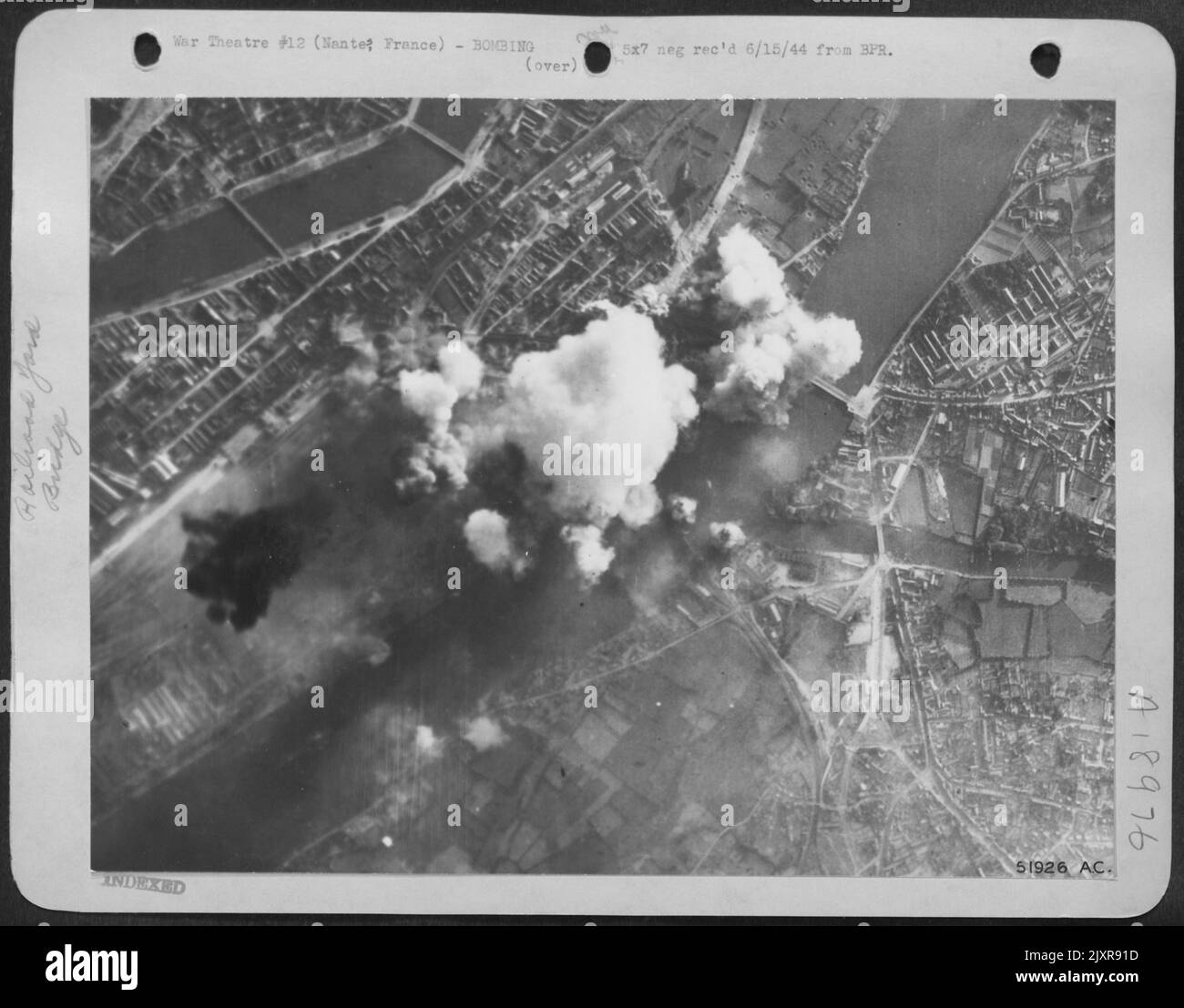 1944 flak bursts in air hi-res stock photography and images - Alamy