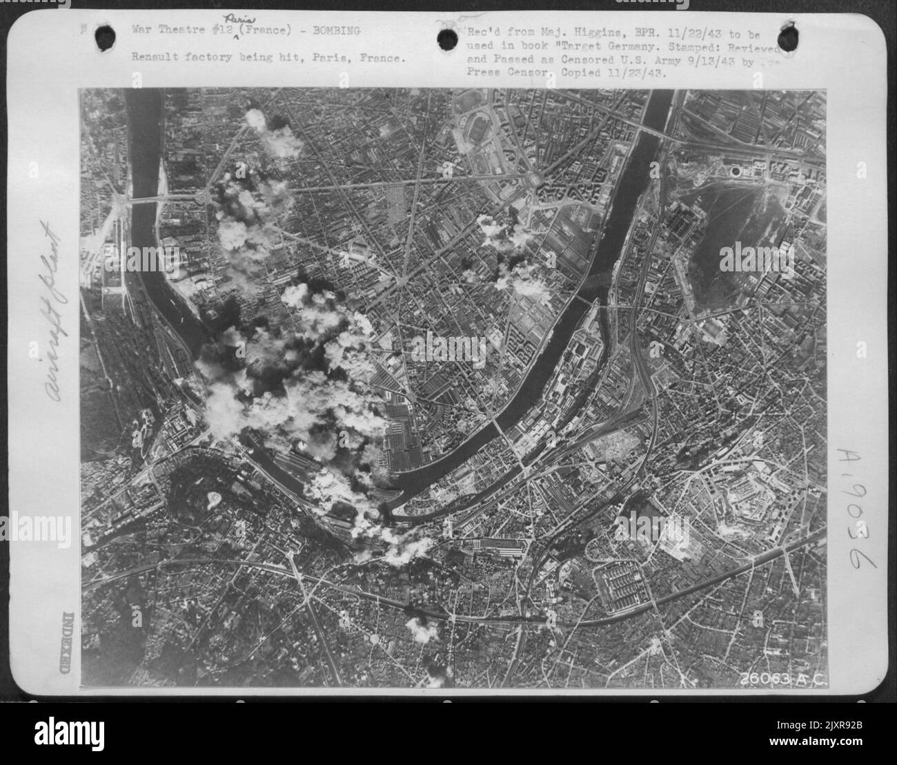 European factory world war Black and White Stock Photos & Images - Alamy