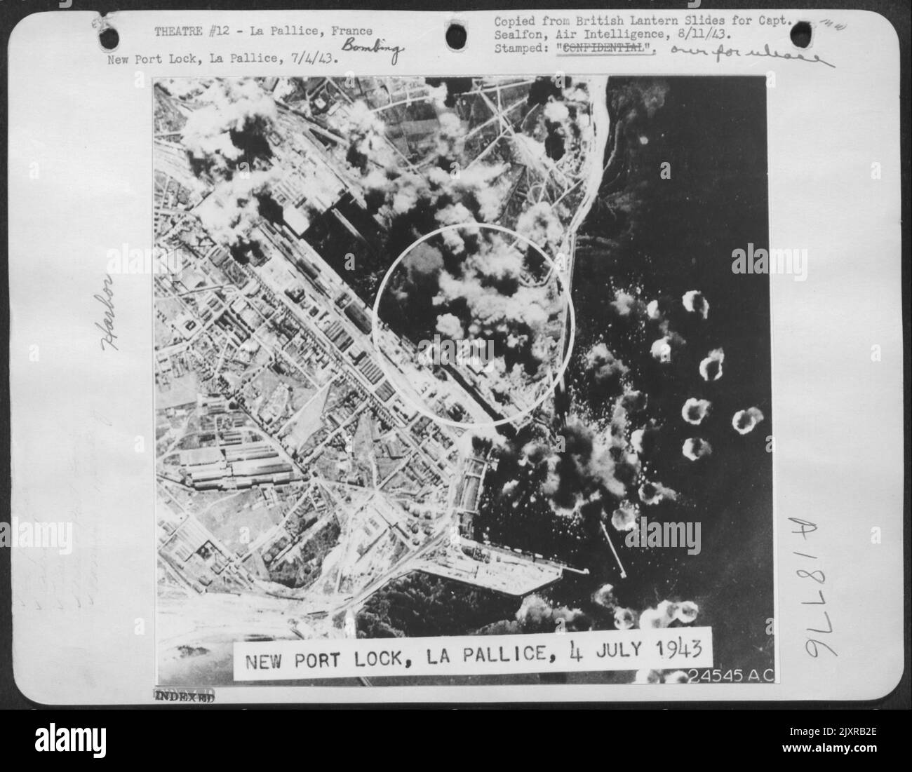 New Port Lock, La Pallice, 7/4/43 Stock Photo - Alamy