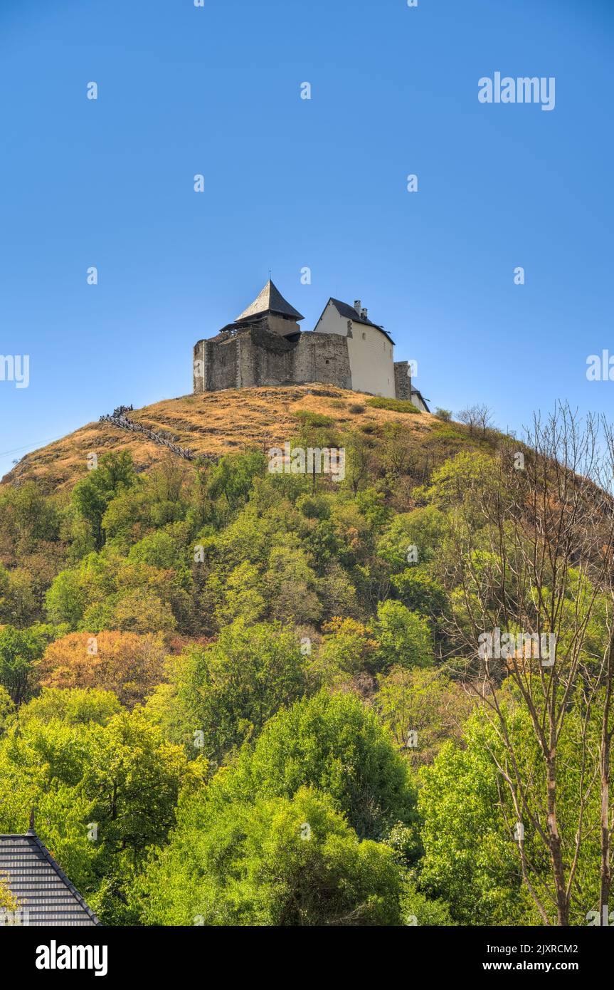 Fuzer castle hungary hi-res stock photography and images - Alamy