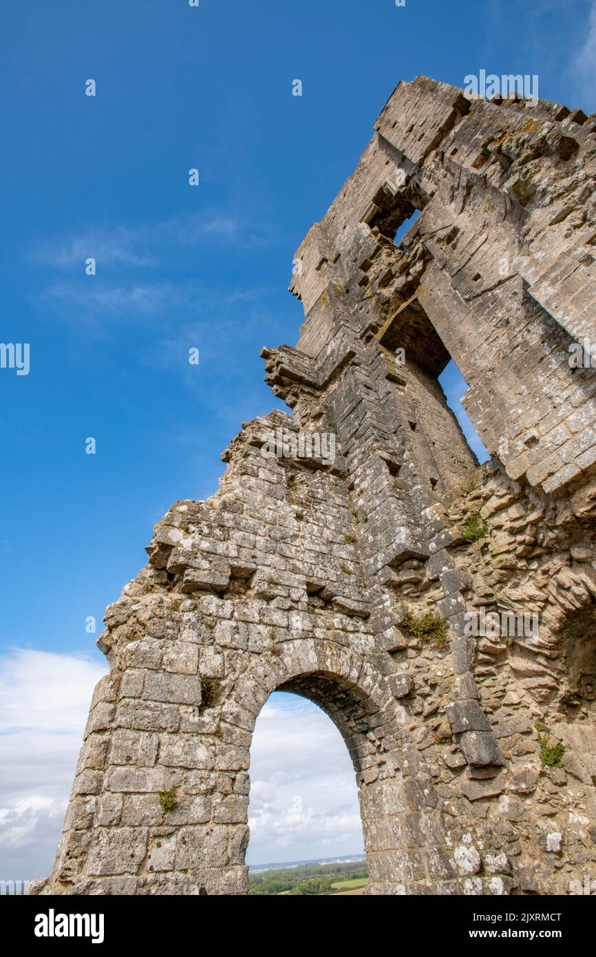 ruins of the 11th century castle at corfe castle on the isle of purbeck ...