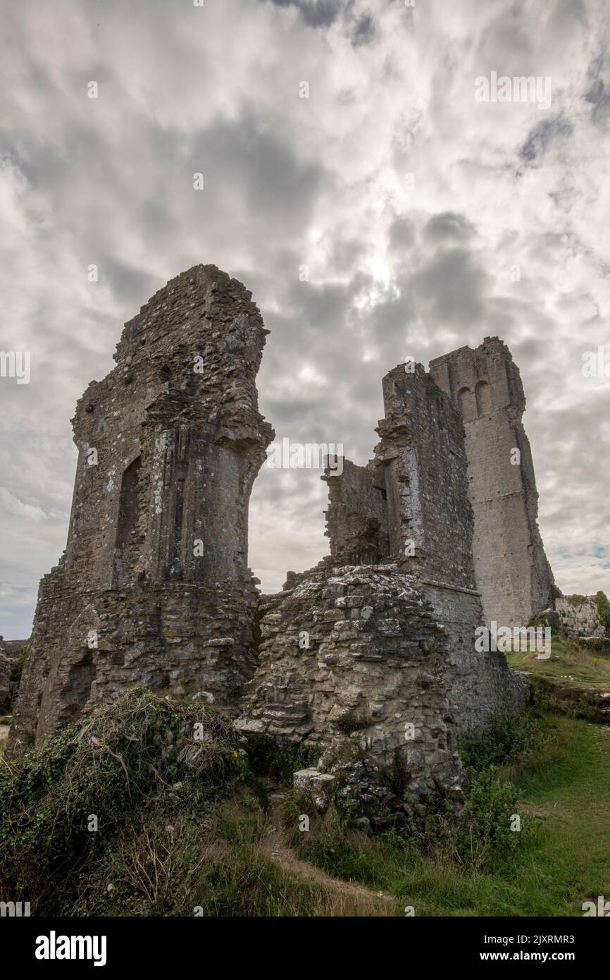 corfe castle, dorset castle, corfe castle historic fortress, medieval ...