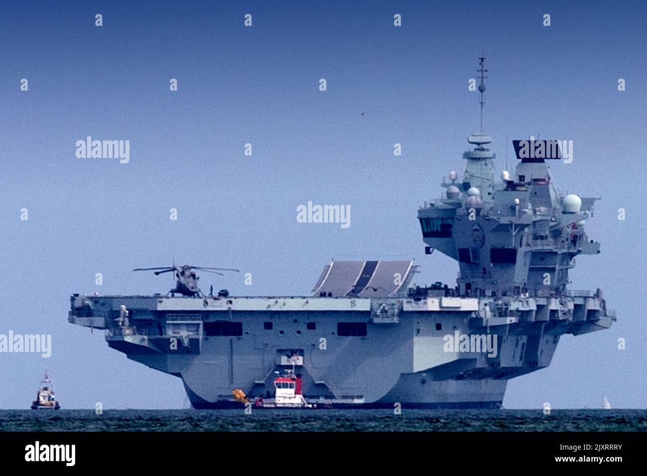 Aircraft Carrier,broken,down,HMS, Prince of Wales, The Solent ...