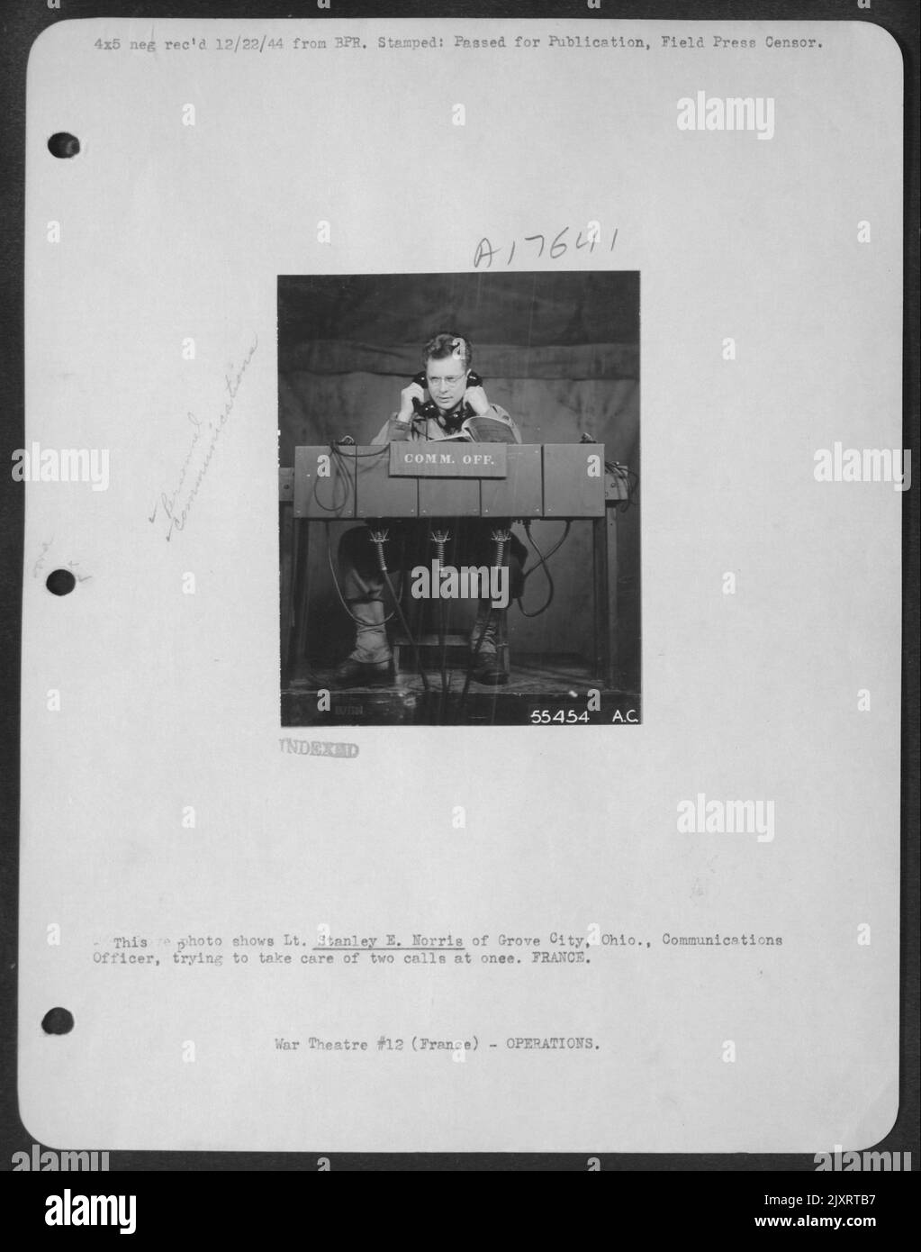 Frontline communications Black and White Stock Photos & Images - Alamy