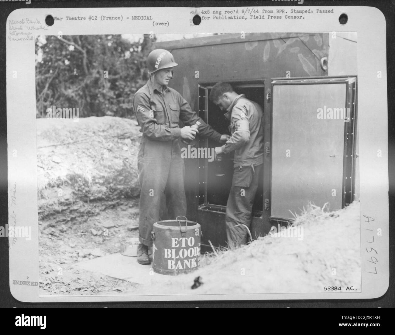 U s army medical evacuation Black and White Stock Photos & Images - Alamy