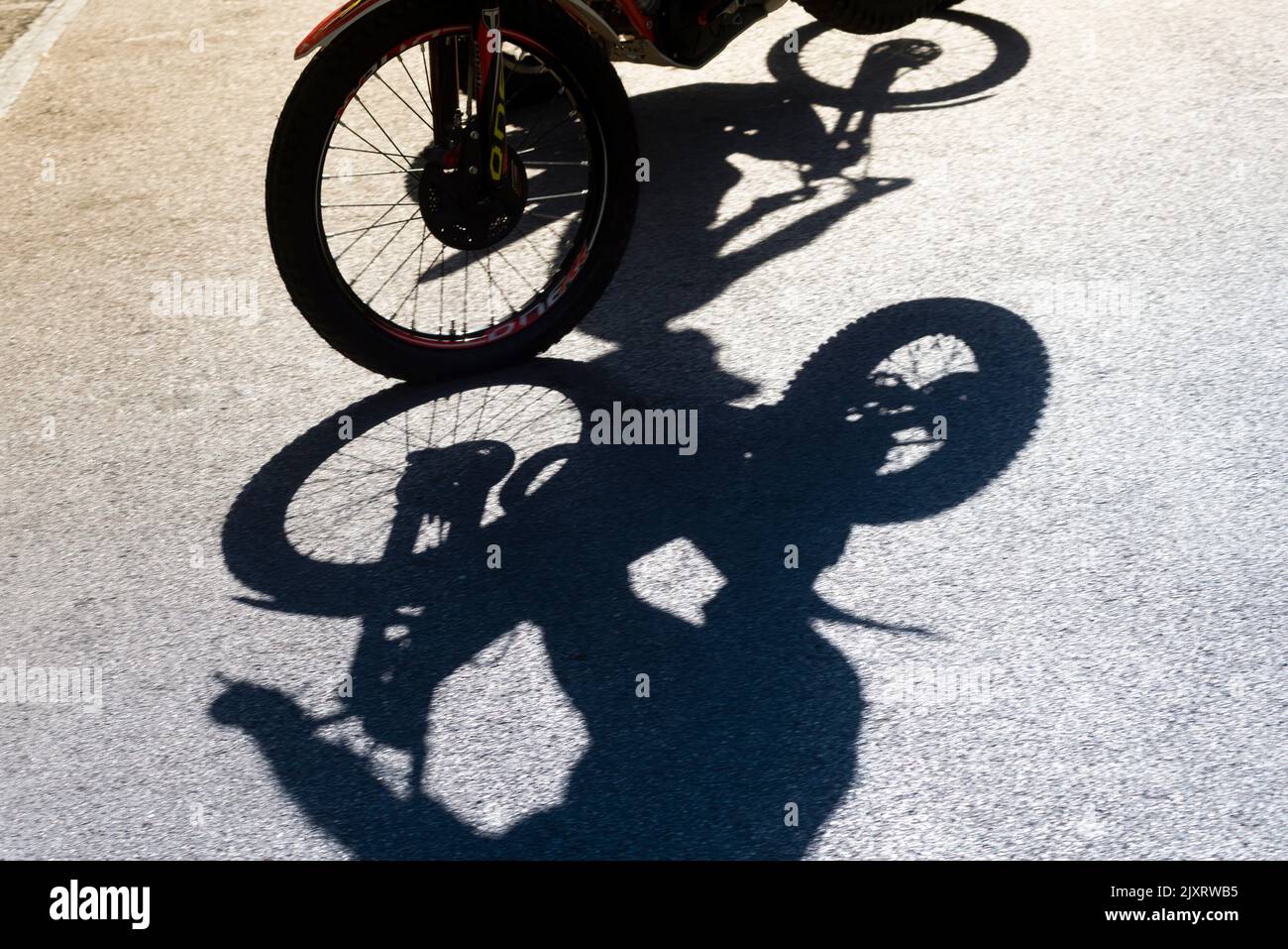 Persons shadow hi-res stock photography and images - Alamy