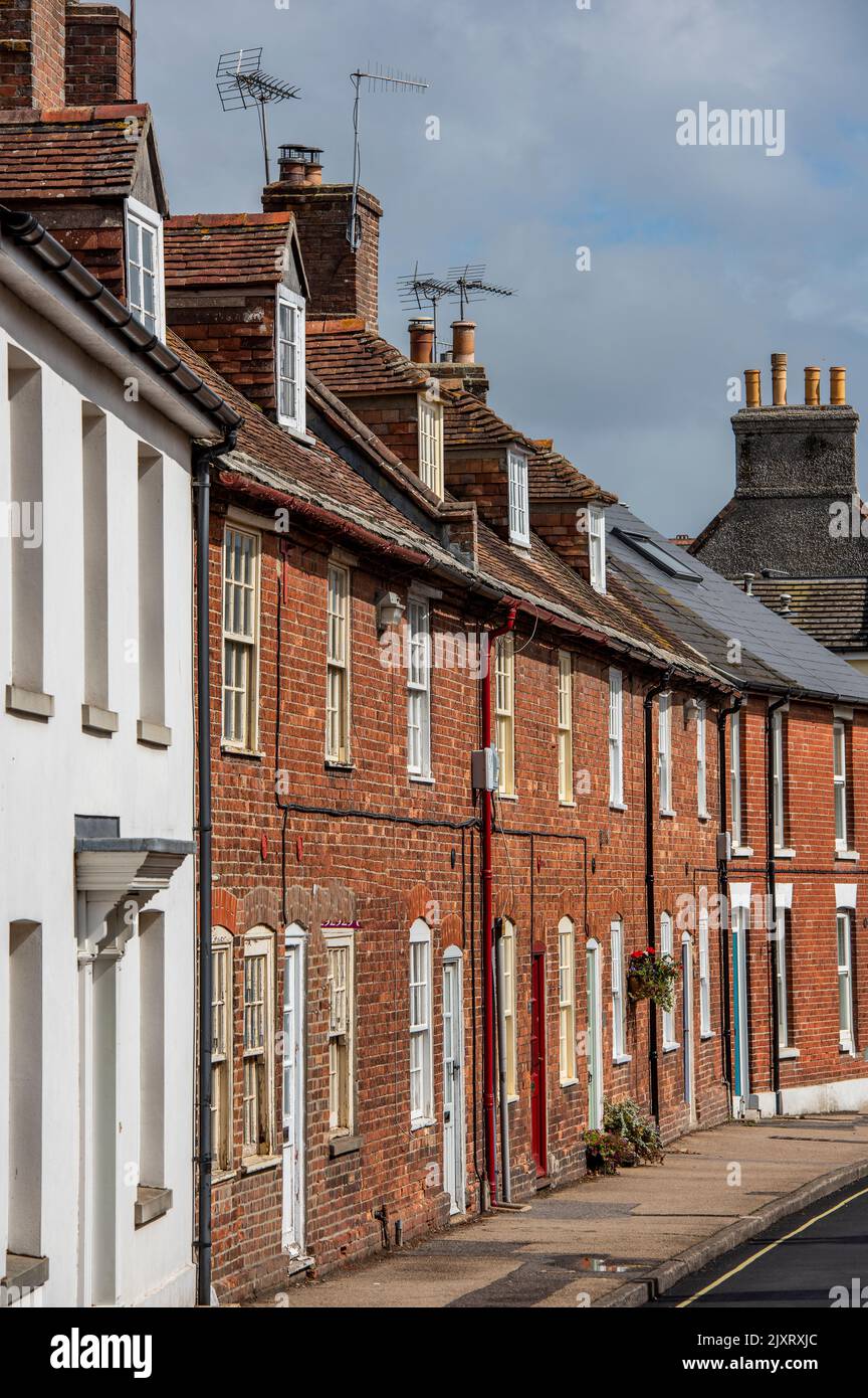 Workers cottages homes houses hi-res stock photography and images - Alamy