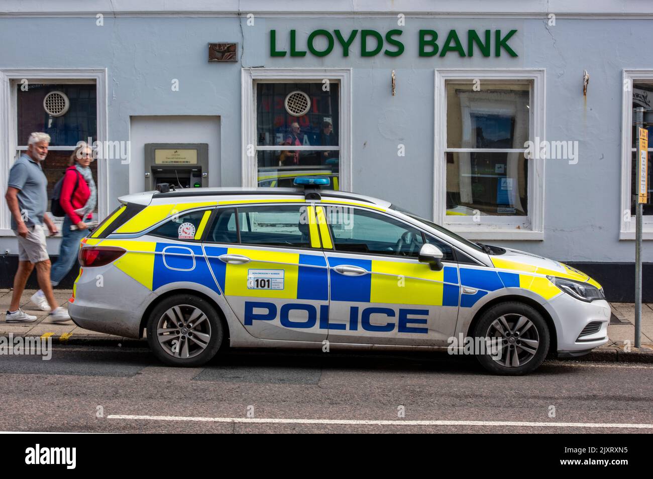 Nipping to bank hi-res stock photography and images - Alamy