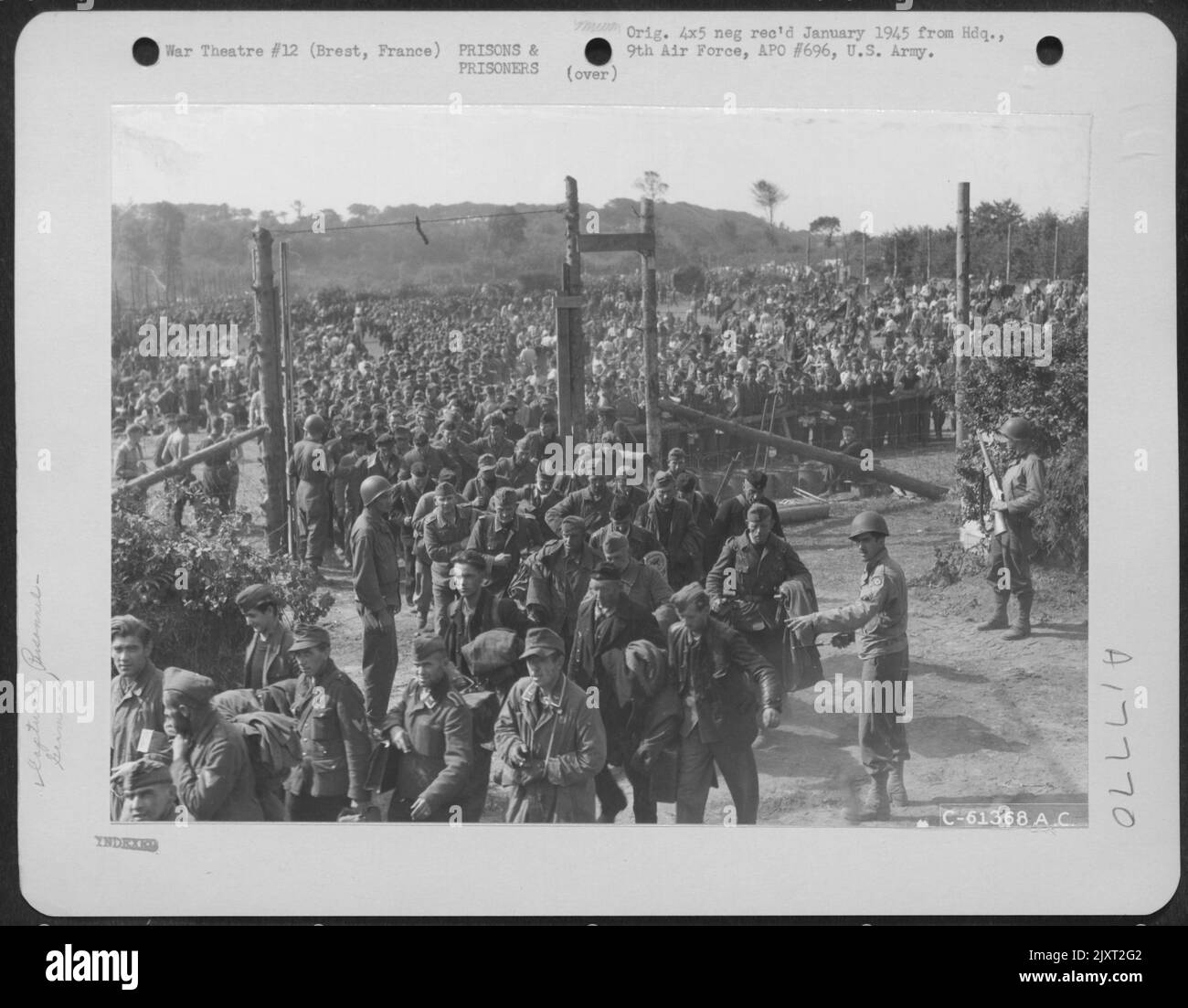 Some Of The 35,000 Nazis Captured At The Fall Of Brest, France. 26 ...