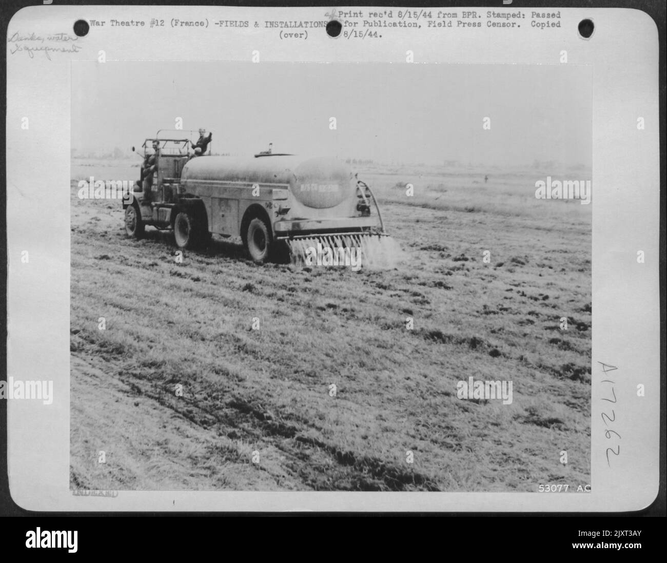 Tanks tankers Black and White Stock Photos & Images - Alamy