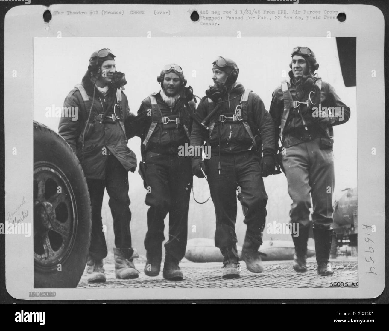 Republic P-47 Thunderbolt pilots of the 354th fighter-bomber group ...