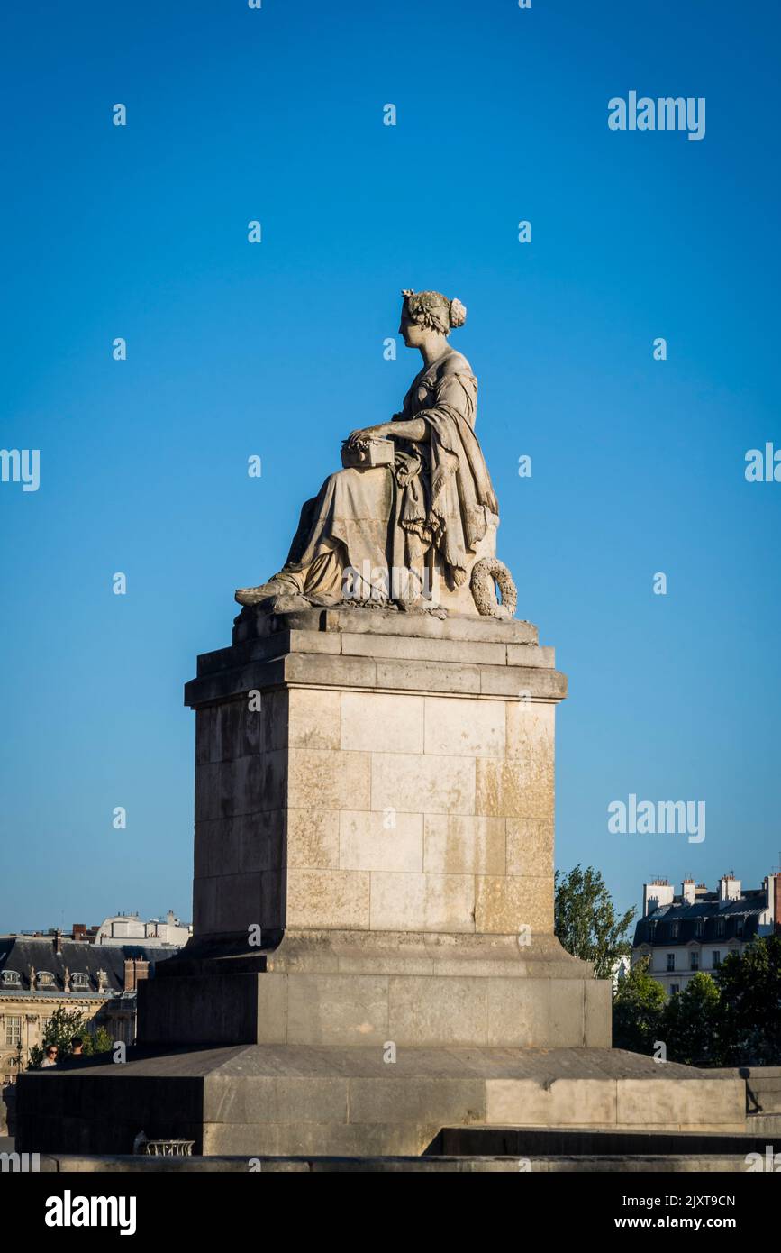 Francois 1st facade hi-res stock photography and images - Alamy