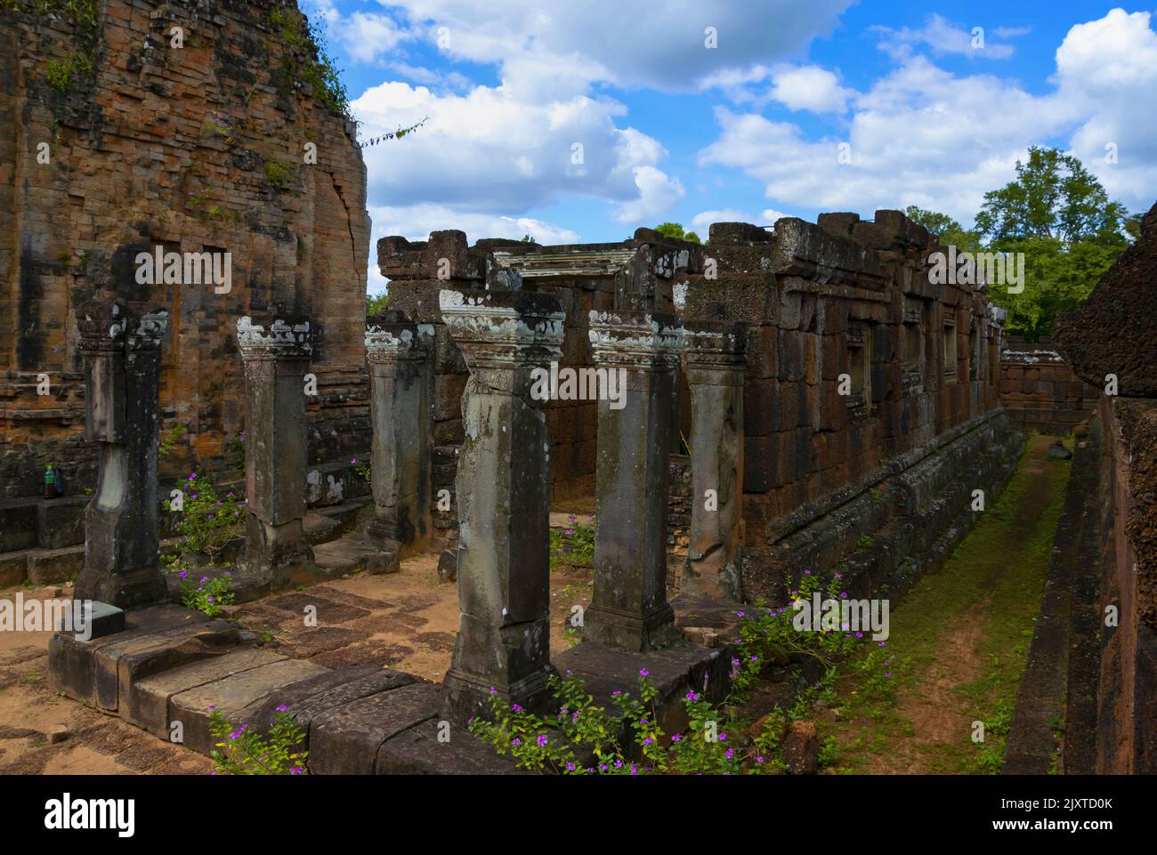 Pre Rup Temple in Angkor, Cambodia Stock Photo - Alamy