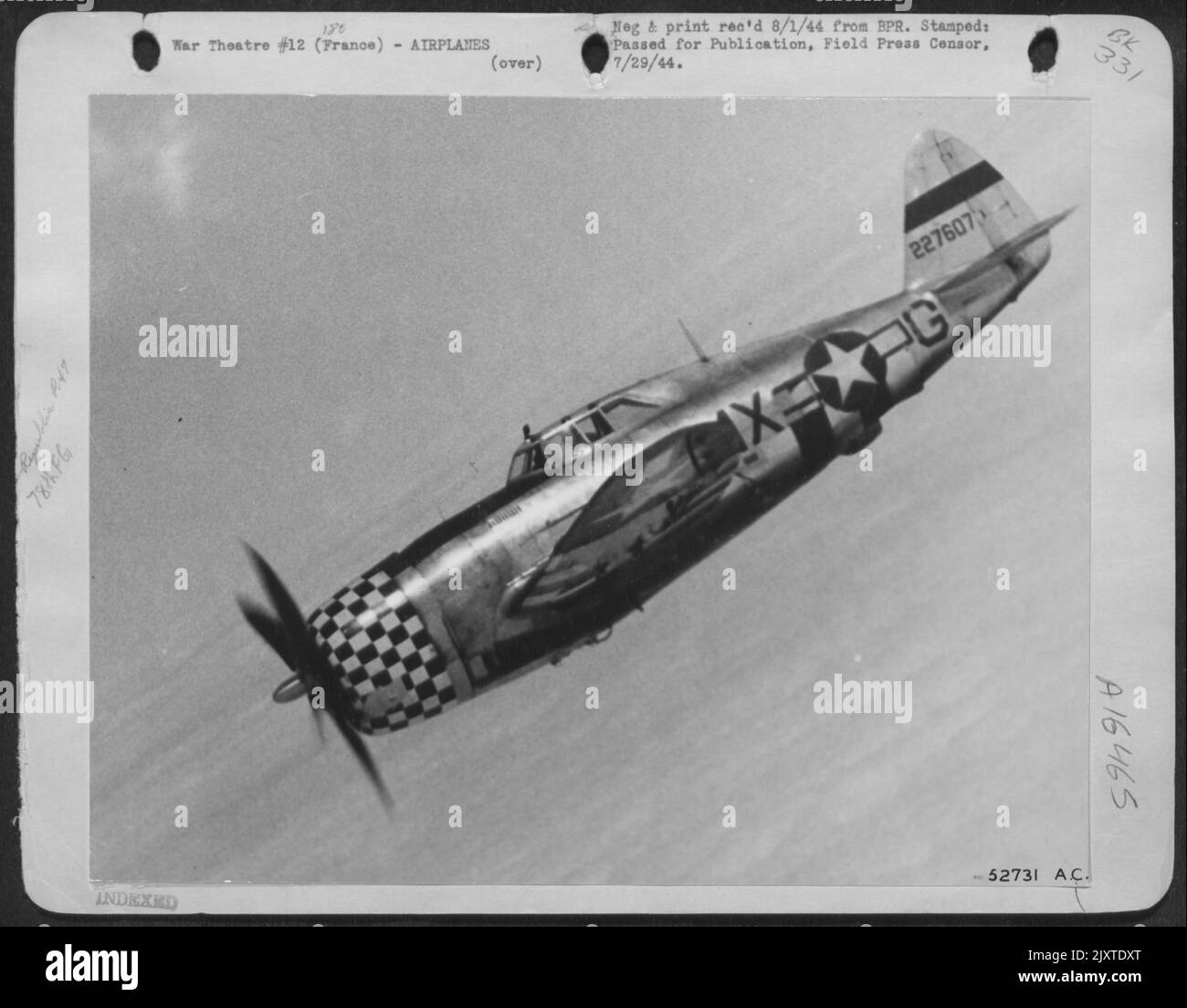 Checkerboard Republic P-47 flies close to Boeing B-17 camera plane ...