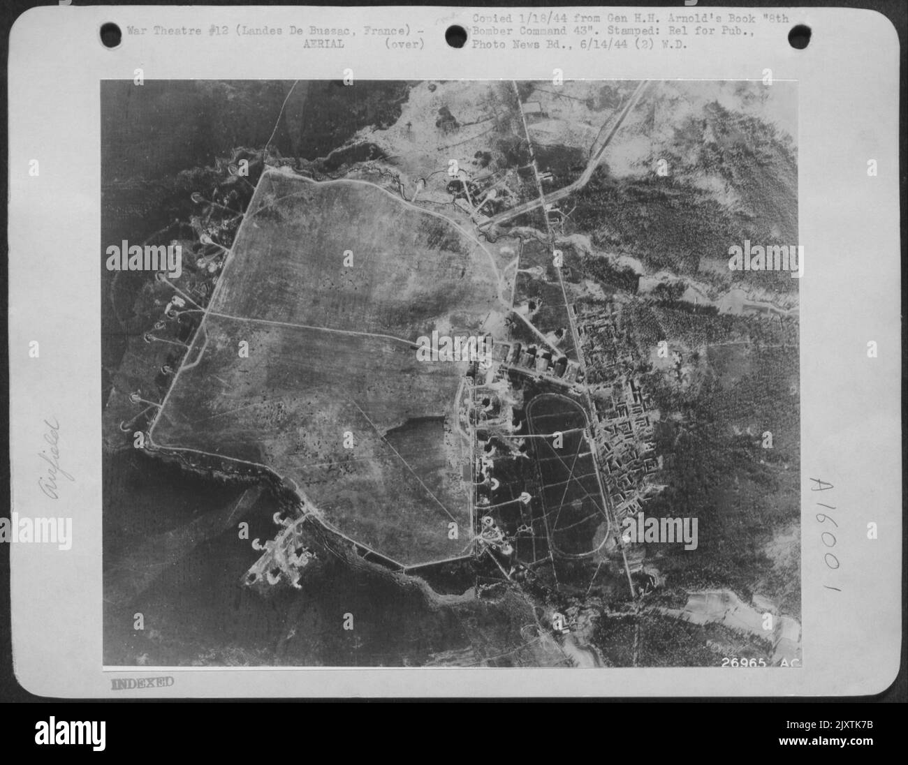 Bussac hi-res stock photography and images - Alamy