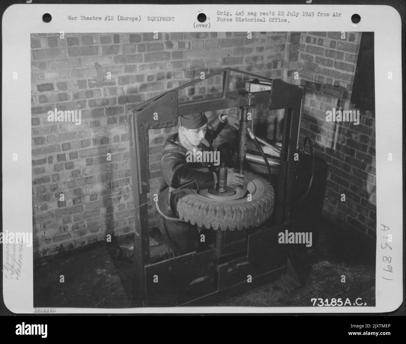 Invention of the wheel hi-res stock photography and images - Alamy