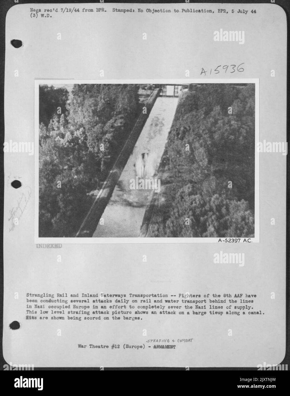 Combat camera personnel military Black and White Stock Photos & Images ...