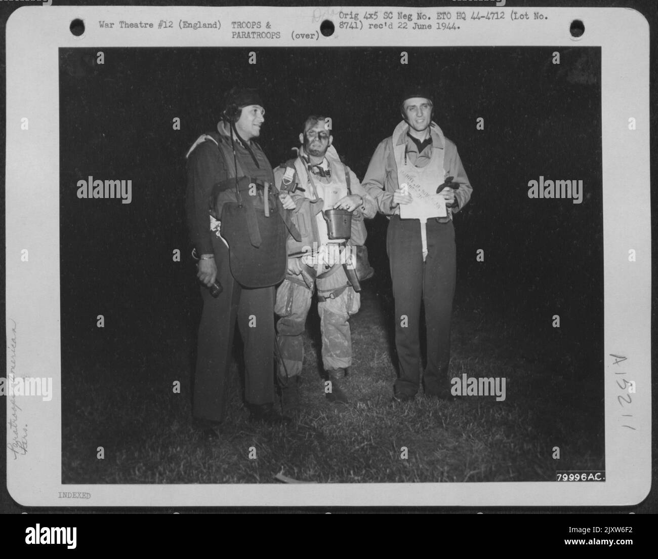 These 3 Officers, Attached To A Parachute Battalion, Await Take-Off ...