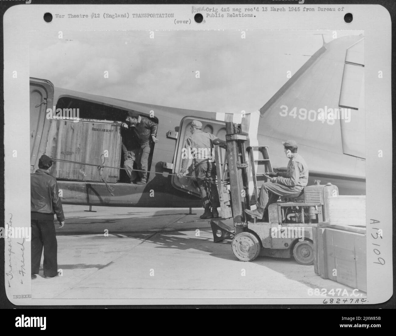 Gis Who Have Handled Hundreds Of Tons Of Air Technical Service Command ...