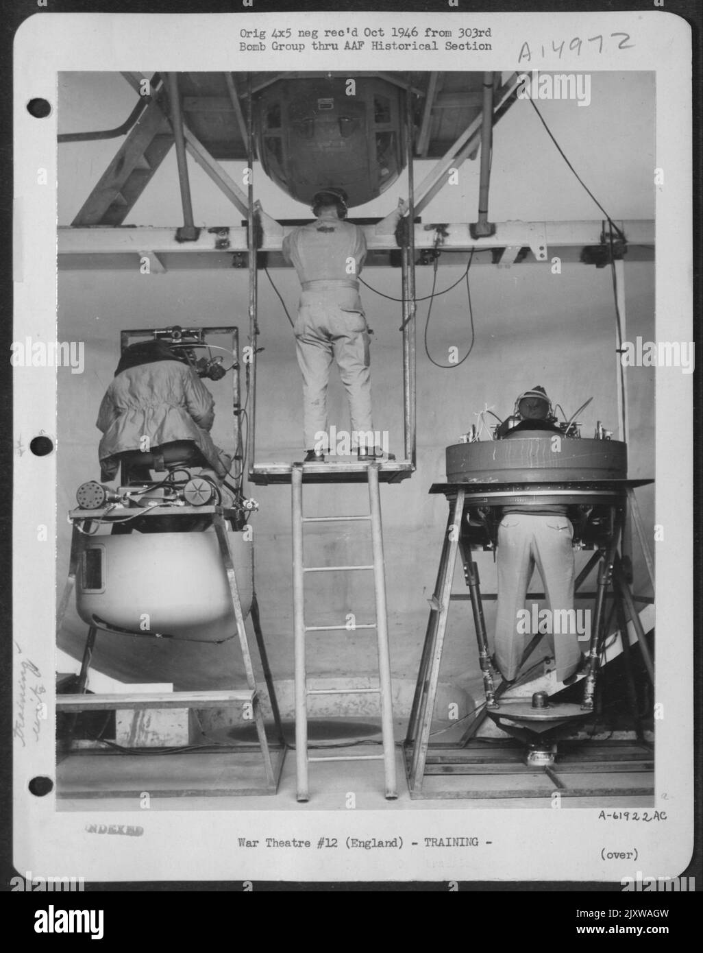 Shadowgrapher Trainer - The Shadowgraph Is A Device To Project On A ...