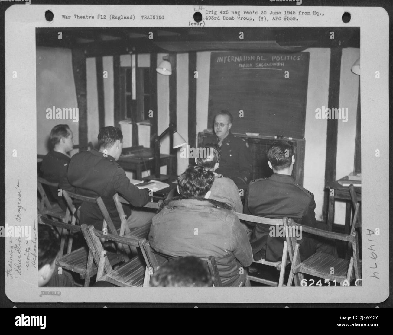 U s military personnel set Black and White Stock Photos & Images - Alamy