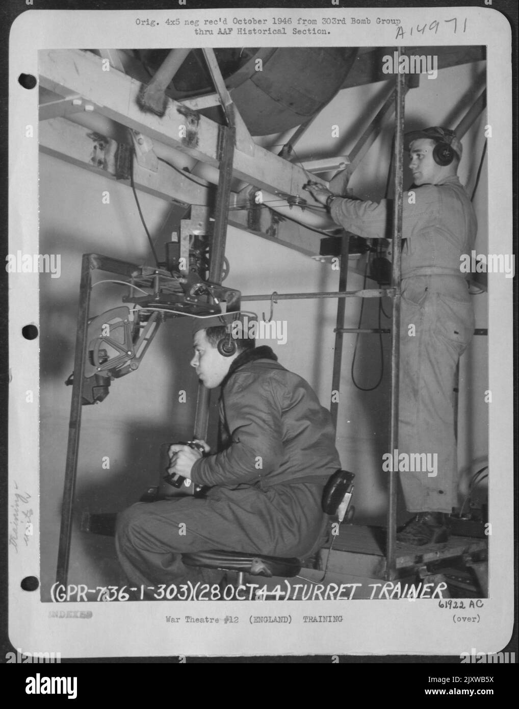 Turret Trainer - 303Rd Bomb Group, England, 28 October 1944 Stock Photo ...