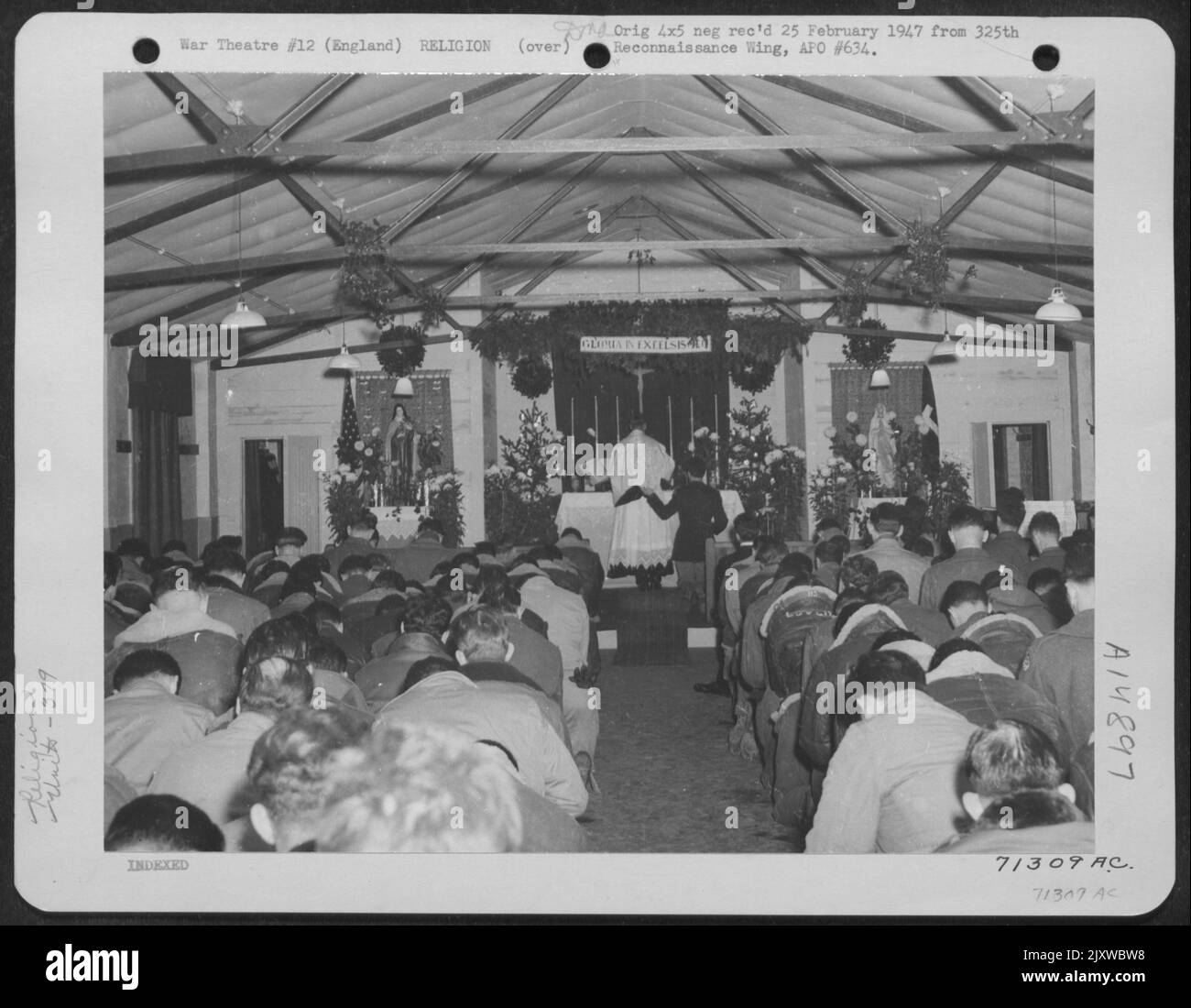 December 24 1944 hi-res stock photography and images - Alamy