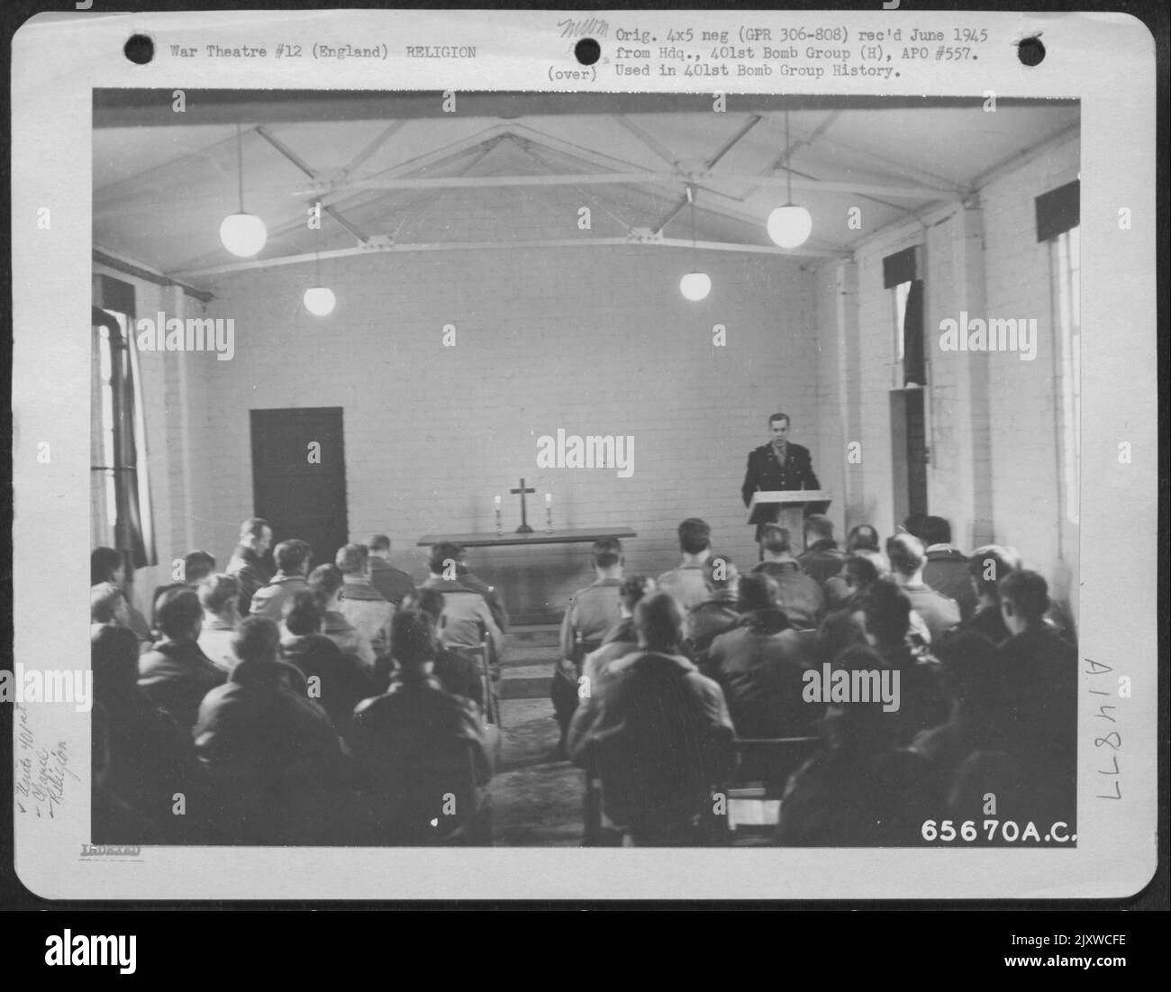 World war ii february 22 1944 hi-res stock photography and images - Alamy