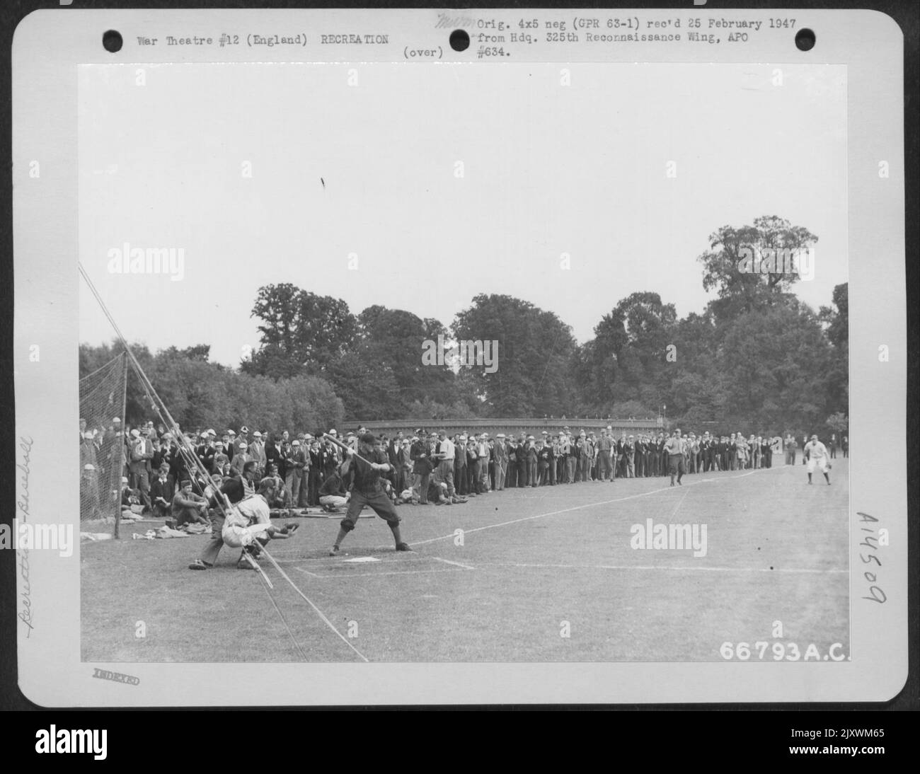 American military baseball hi-res stock photography and images - Alamy