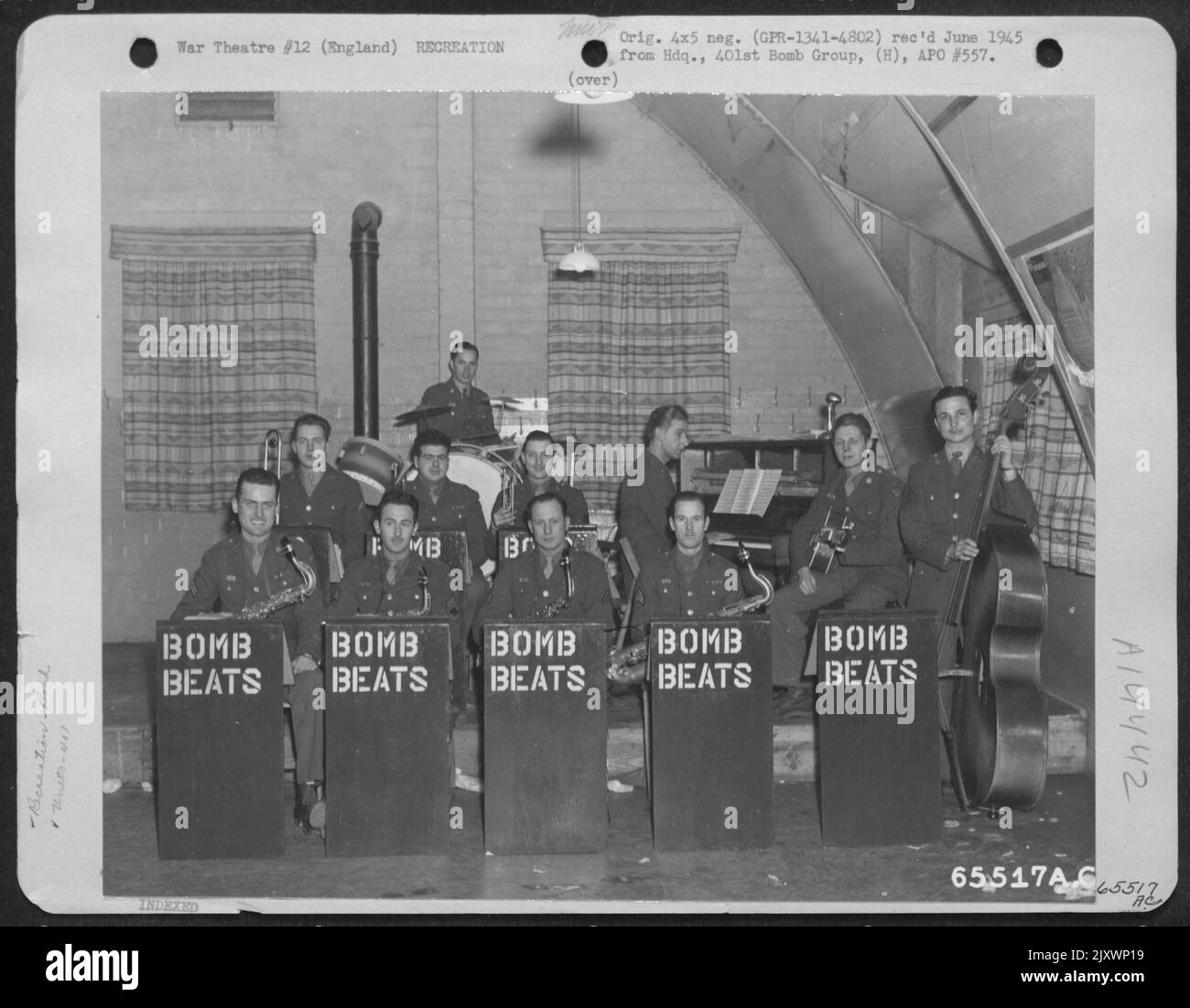Orchestra england hi-res stock photography and images - Alamy