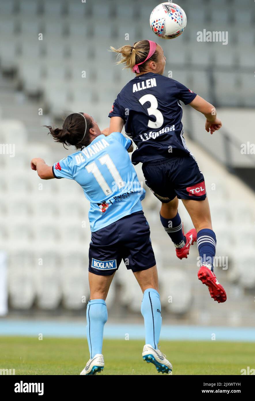 Lisa De Vanna of Sydney competes with Teigen Allen of the Victory ...