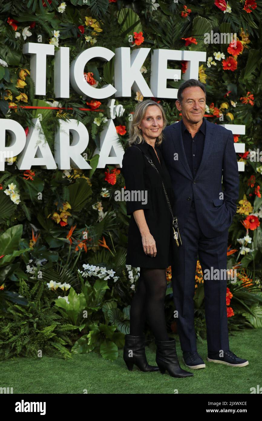 Jason isaacs 2022 hi-res stock photography and images - Alamy