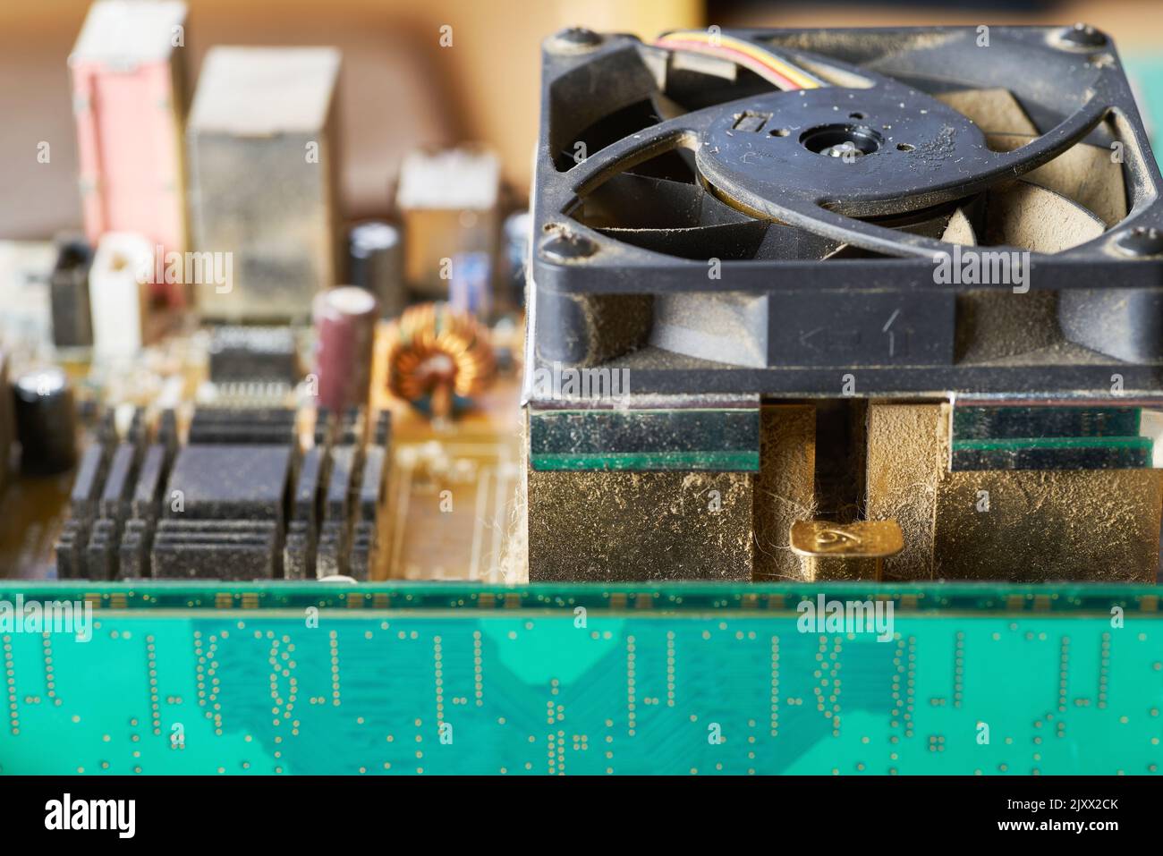 Old dusty integrated circuit hi-res stock photography and images - Alamy