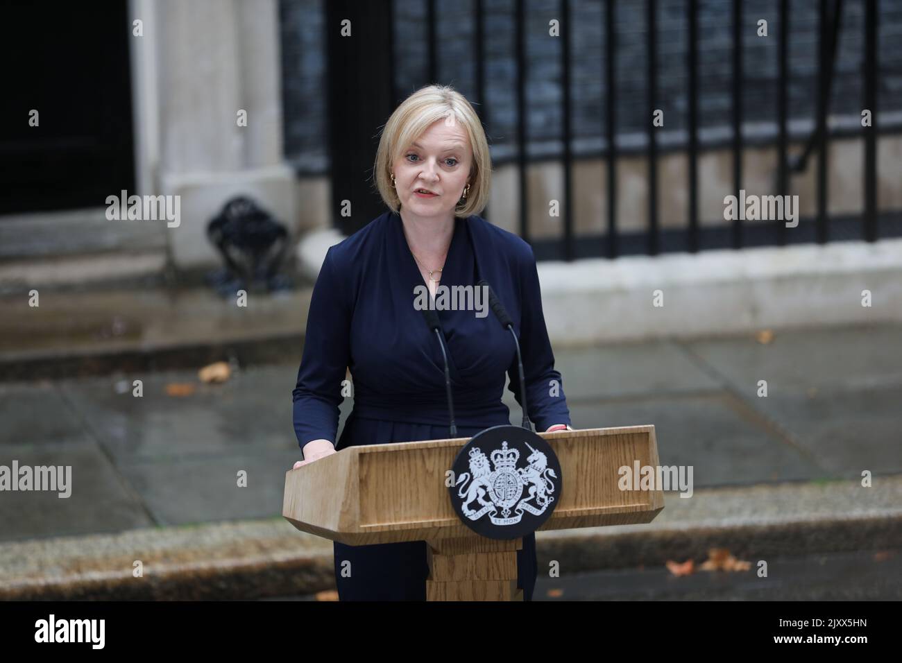 Liz truss speech on energy hi-res stock photography and images - Alamy