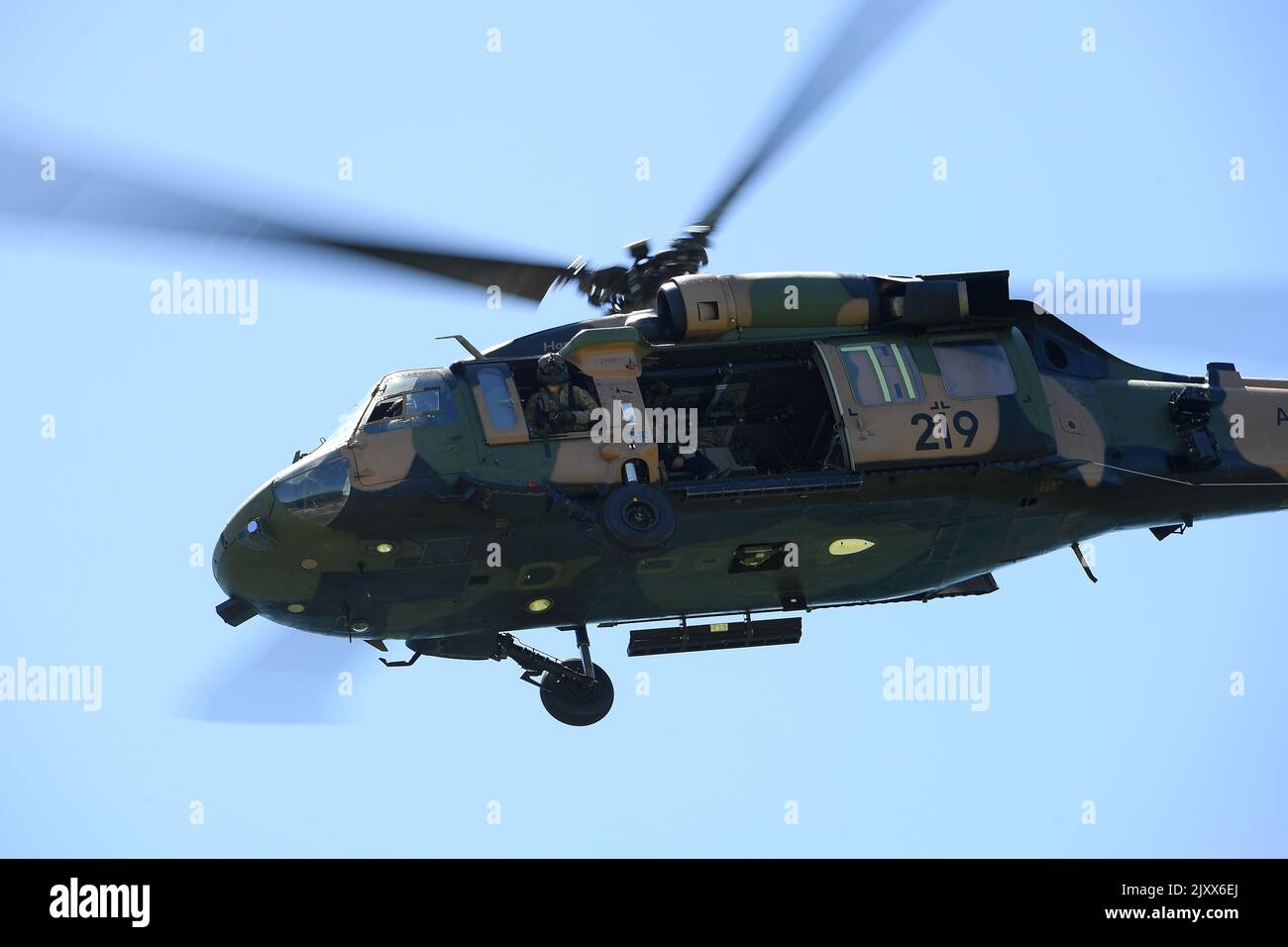 Australian Army Black Hawk helicopters from the 6th Aviation Regiment ...