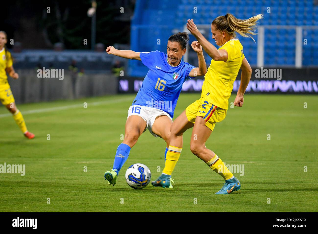 Olivia oprea hi-res stock photography and images - Alamy