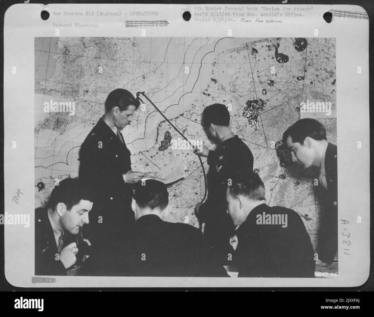 Command coordination Black and White Stock Photos & Images - Alamy