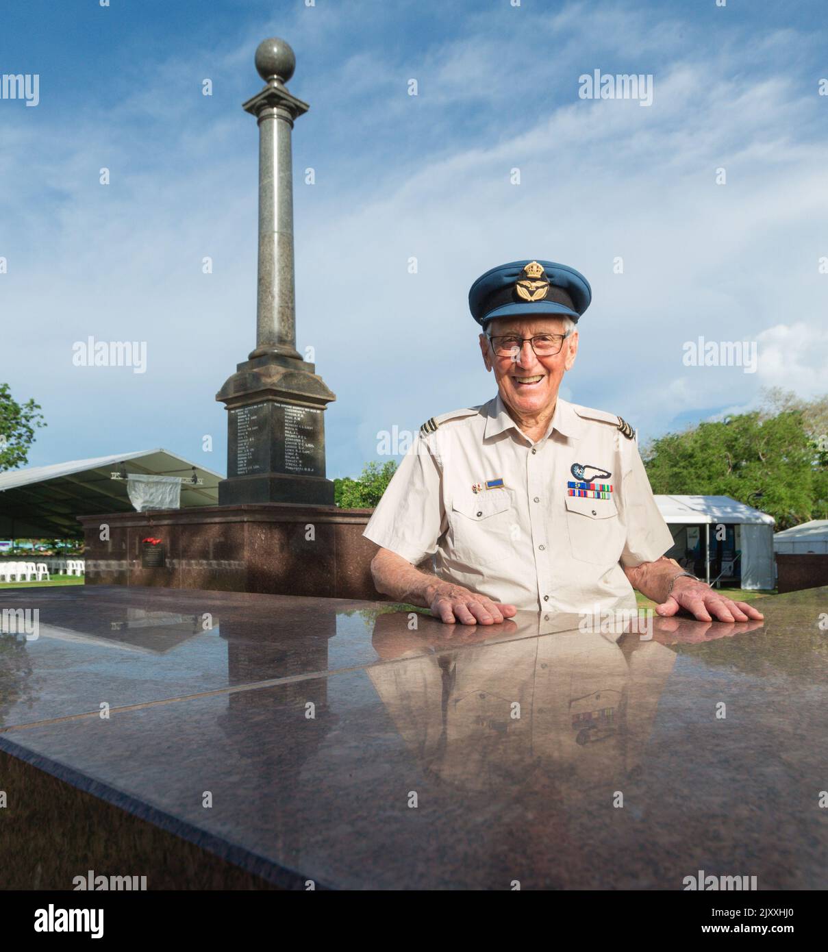 World War II Veteran Brian Winspear, who was a 21 year old Wireless ...