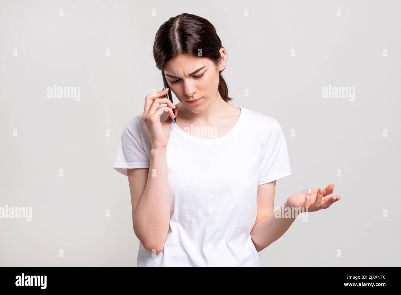 Disturbed woman portrait hi-res stock photography and images - Alamy