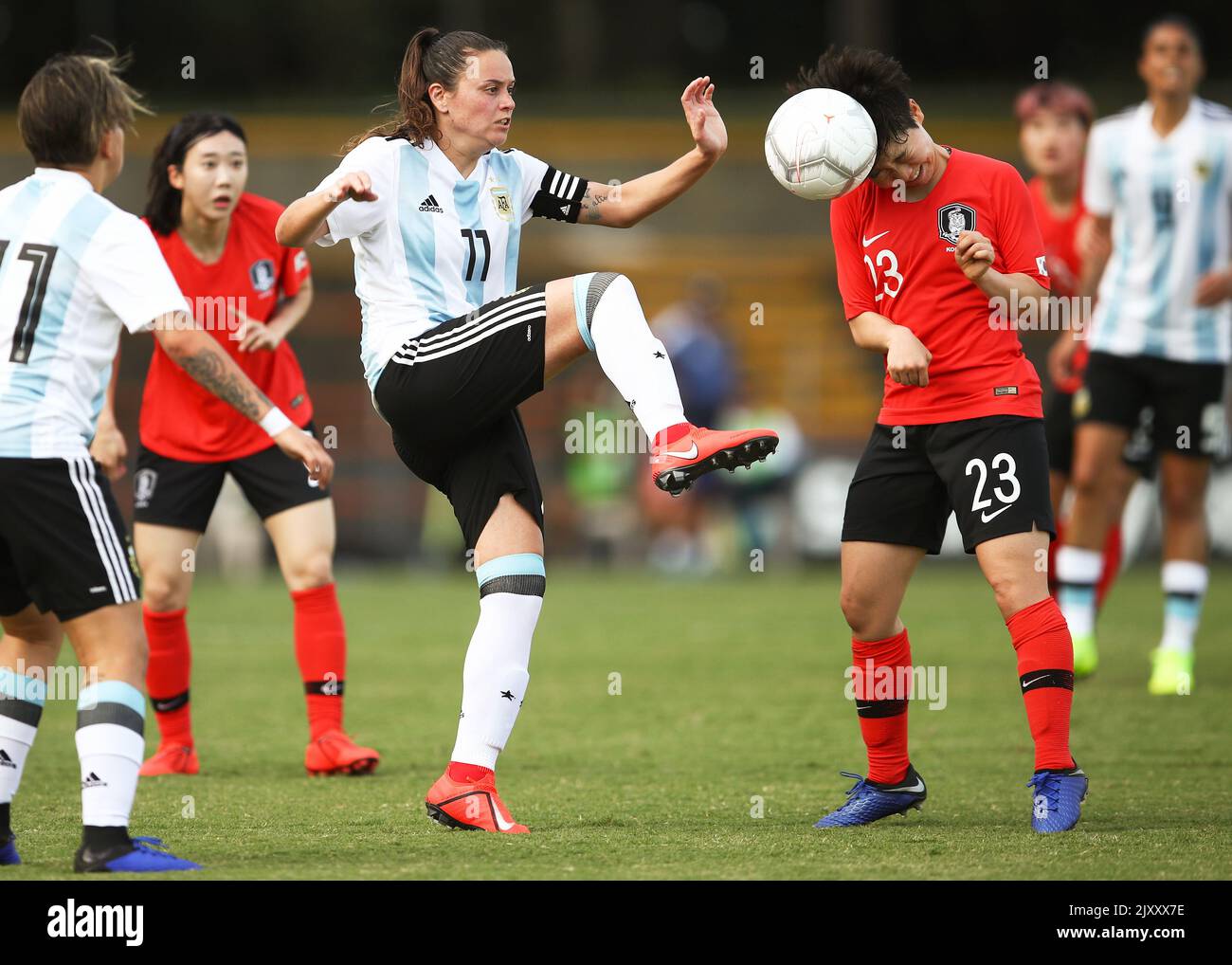 Florencia Bonsegundo of Argentina competes with Chang Jang of South ...