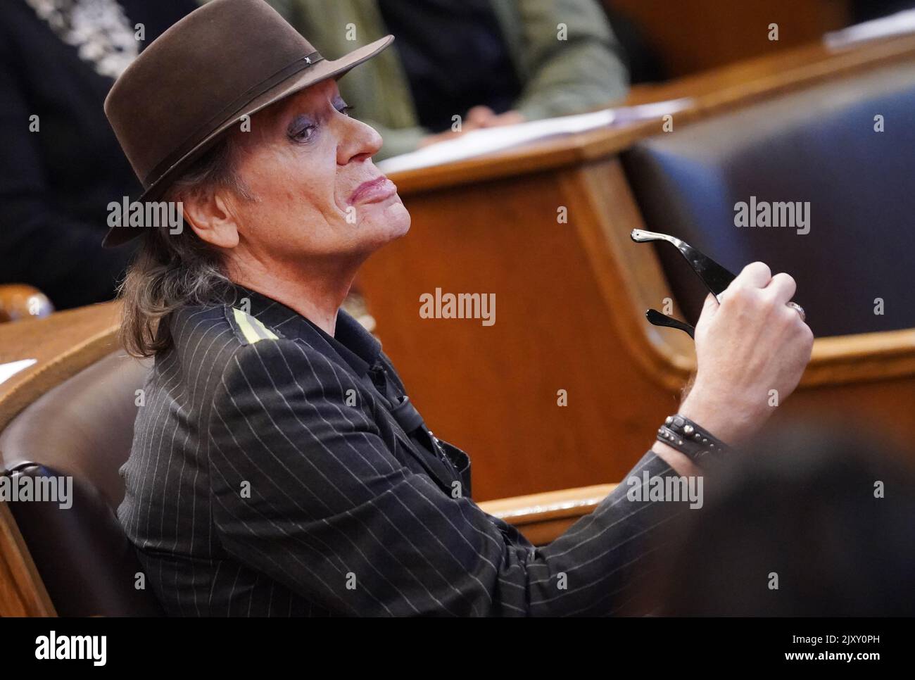 Hamburg, Germany. 07th Sep, 2022. Udo Lindenberg sits in Hamburg's City ...