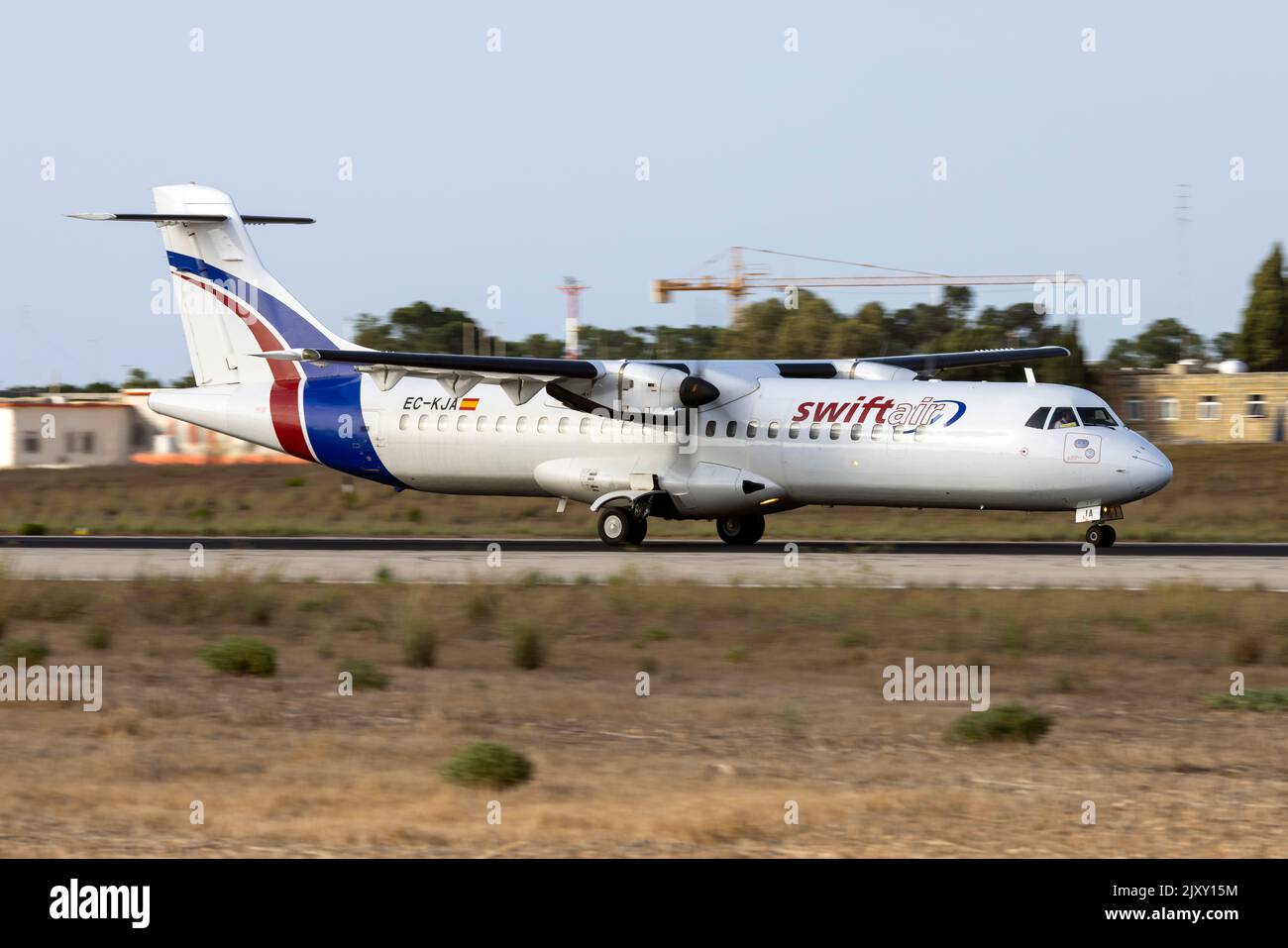 Tarmac commercial airliner airplane plane aircraft aeroplane hi-res ...