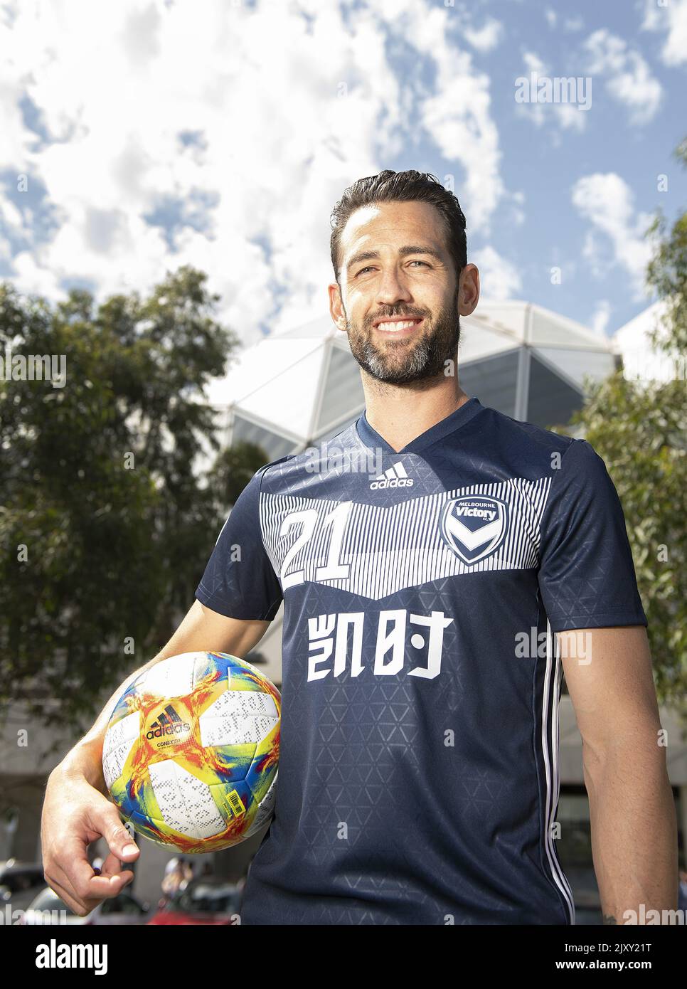 Melbourne Victory Captain Carl Valeri poses in the new playing strip ...