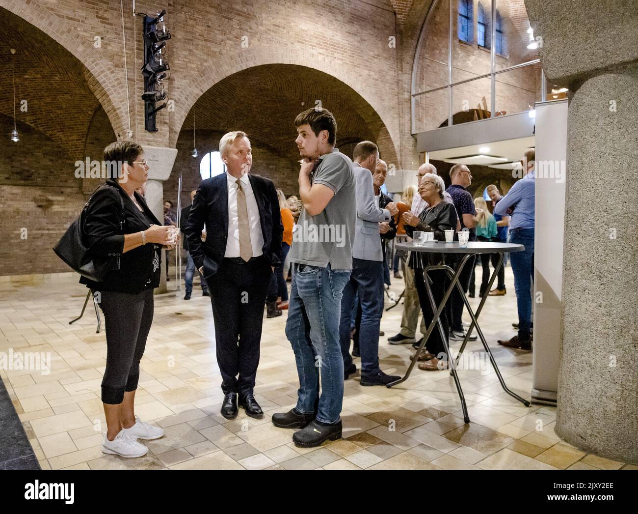 2022-09-07 20:11:12 BANT - State Secretary Eric van der Burg (Asylum ...