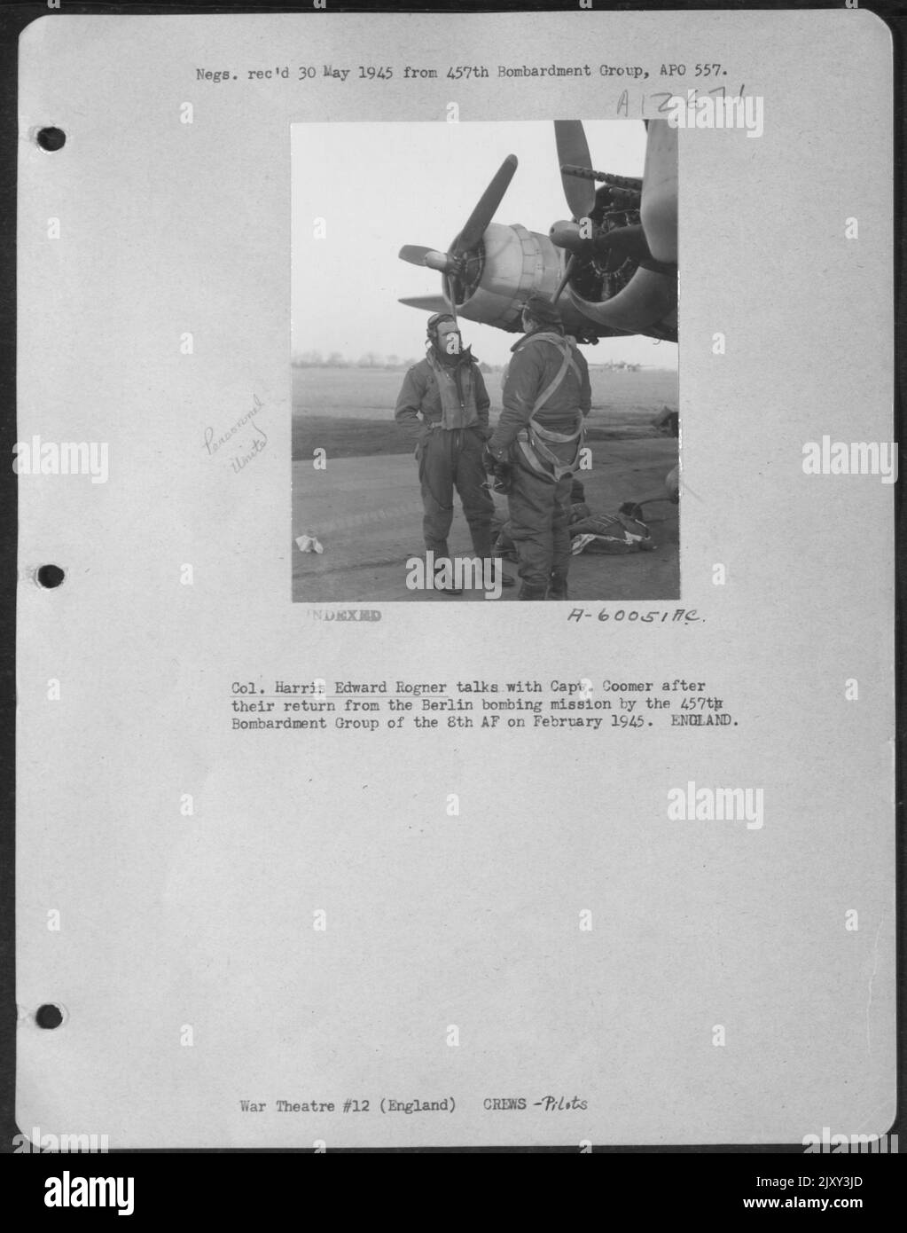 Aerial berlin 1945 hi-res stock photography and images - Alamy